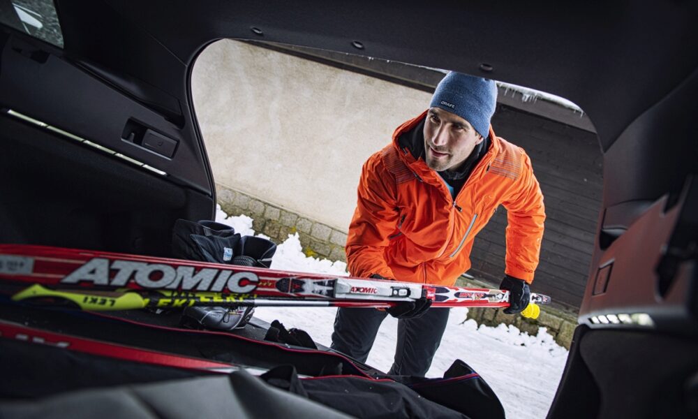 Výroba rychlých dvojčat Subaru BRZ a Toyota 86 začala – iLuxus.cz